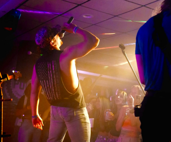 About - Jayson Arendt